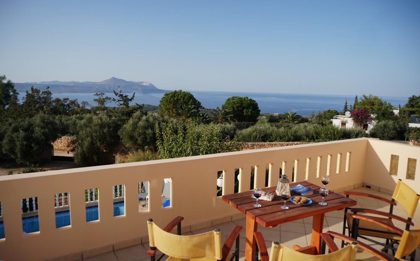 Villa Poppy - Villas in Plaka - Crete Escapes